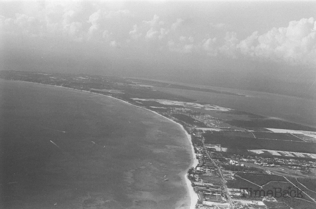 Grand Cayman from the air | TimeBack