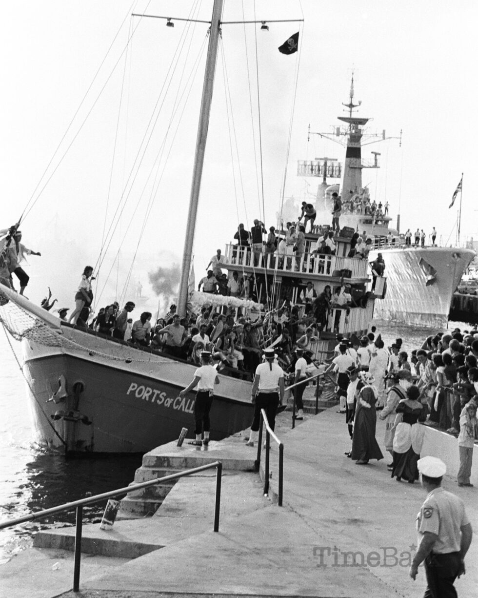 Pirate ship docking | TimeBack