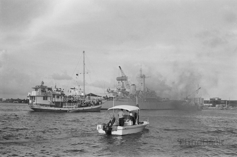 Pirate ship landing | TimeBack