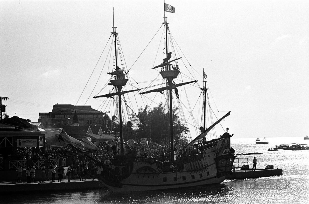 TimeBack | Cayman's Family Album