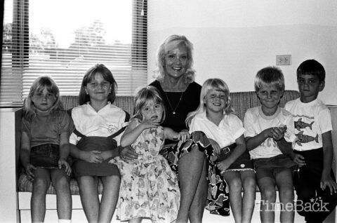 Suzy Soto and grandchildren, 1992 | TimeBack