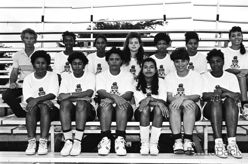 Women’s volleyball team, 1992 | TimeBack